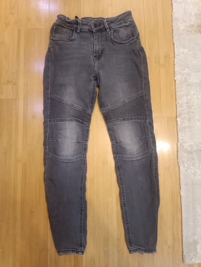 Farmerke 2 para za 400 dinara