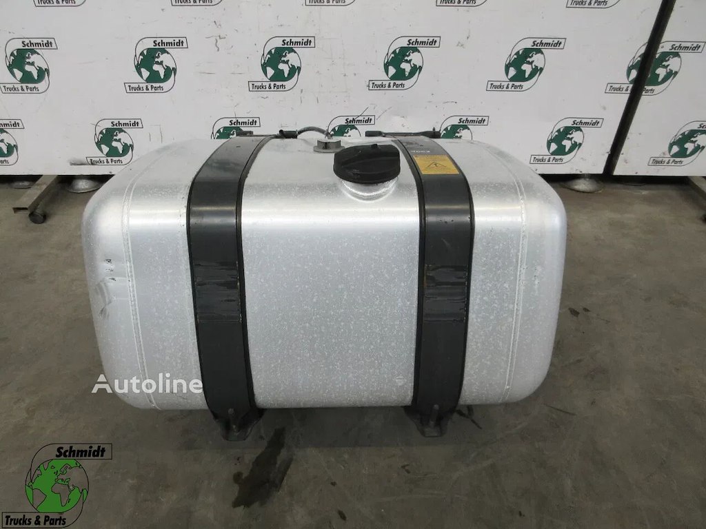 Mercedes-Benz DIESELTANK 330 LITER LOW DEK EURO 6 A 960 470 21 03 rezervoar za gorivo za kamiona