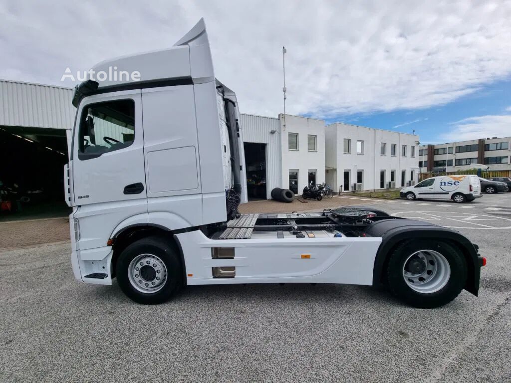 Mercedes-Benz ACTROS 1845 LS 4X2 LHD - BIGSPACE tegljač