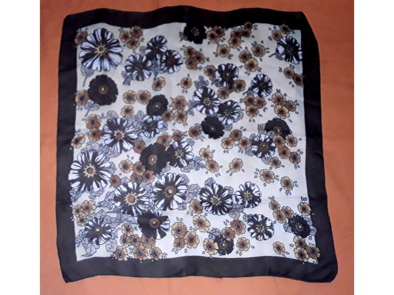 Marama 65 x 65 cm