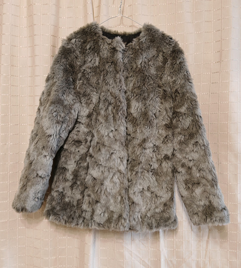 H&M bundica sa etiketom