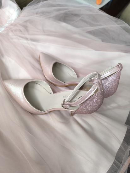 Roze sandalice