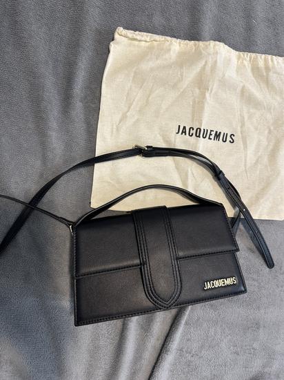 Jacquemus torbica