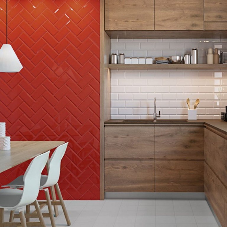 BISELADO ROJO BRILLO 10X20 1,0m2
