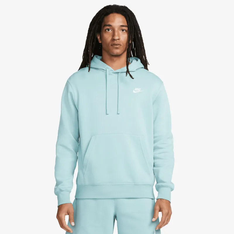 Nike Sportswear Club