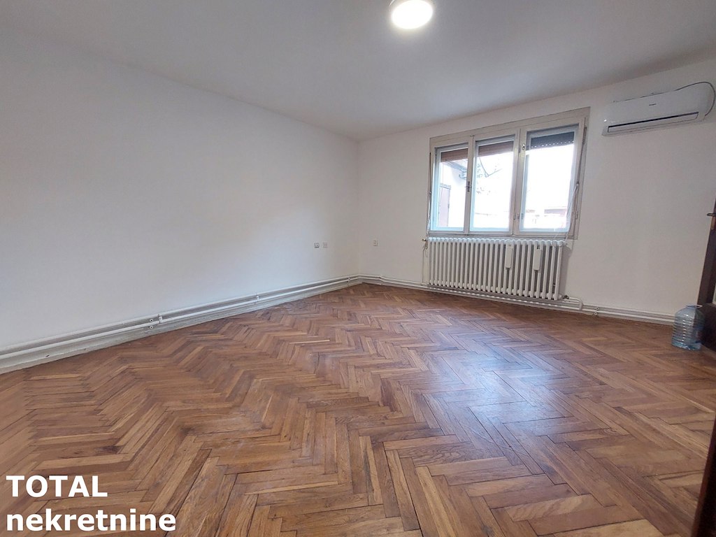 ID 3091299, NOVI SAD, PODBARA