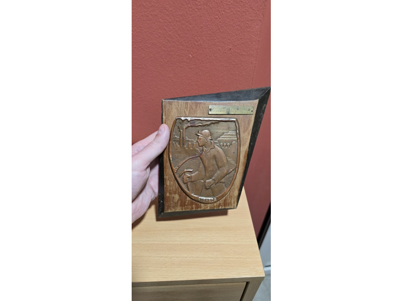 Stara bakarna plaketa RTB Bor 1965god