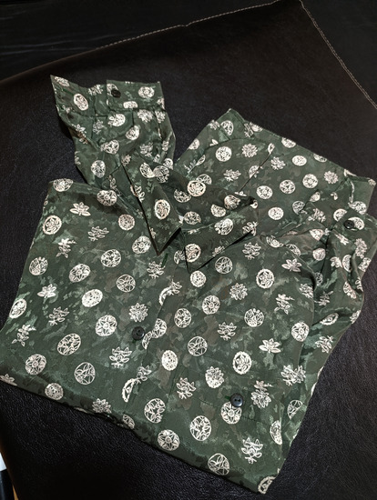 Zelena svilena kosulja L, XL RASPRODAJA