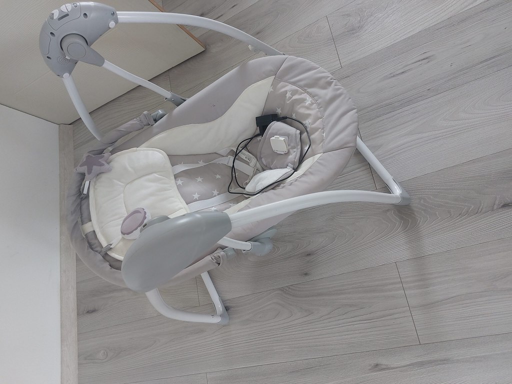 Njihalica/ljuljaška za bebe