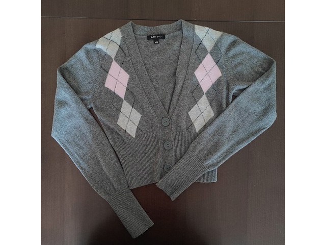 Uski kardigan 90s stil