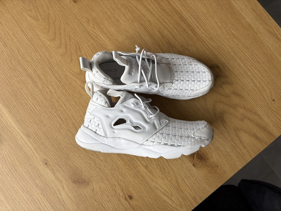 REEBOK furylite