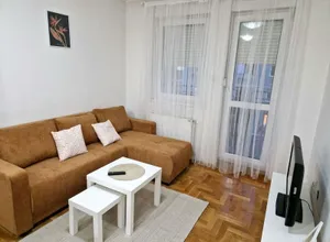 Prodaja Garsonjera - Novi Sad, Detelinara: Stara Detelinara - Nova Detelinara