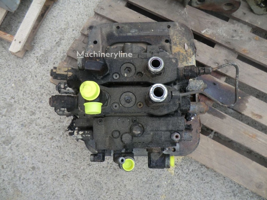CONTROL VALVE pneumatski ventil za Caterpillar 963D LCS00315 građevinskog utovarivača