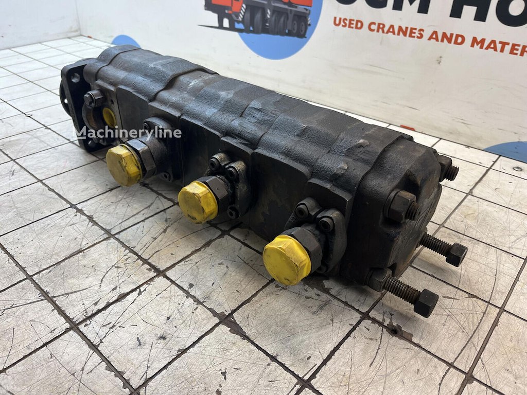 Liebherr LT1200 4 way gear pump hidraulična pumpa za autodizalice