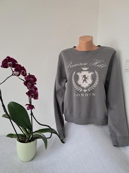 H&M sivi duks sa aplikacijom oversize vel XS