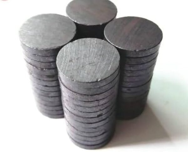 MAGNET KERAMICKI OKRUGLI