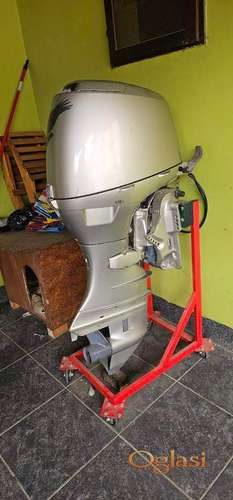 Motor za gliser Honda