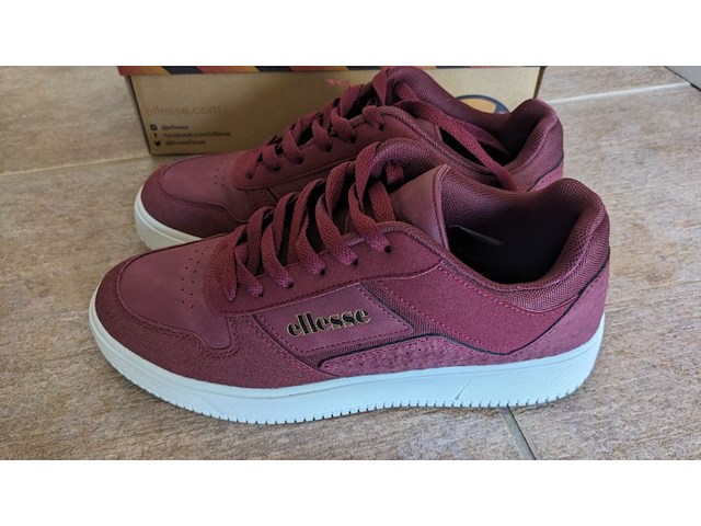 BORDO PATIKE ELLESSE BROJ 38