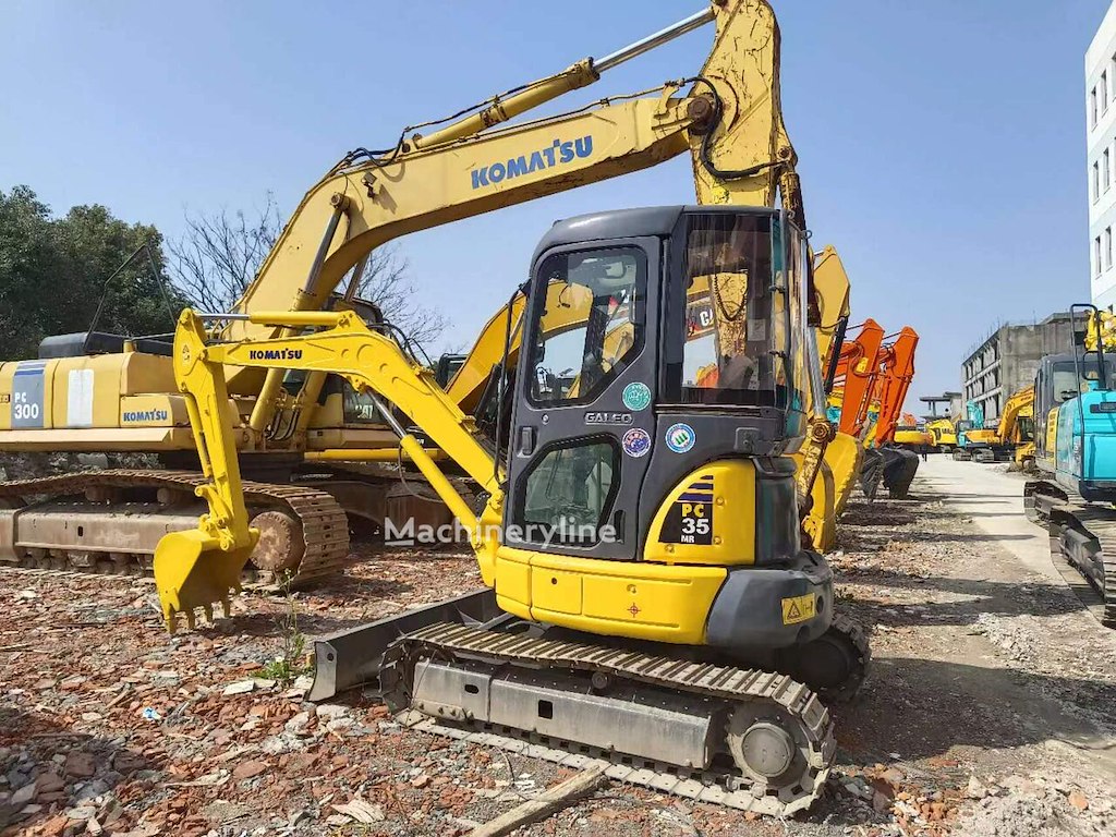Komatsu PC35 mini bager