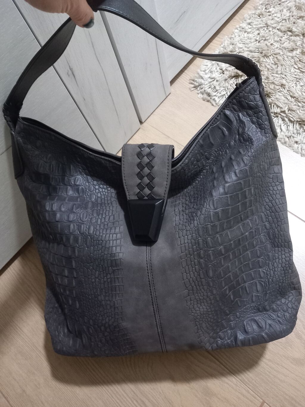 Torba za rame, David Jones