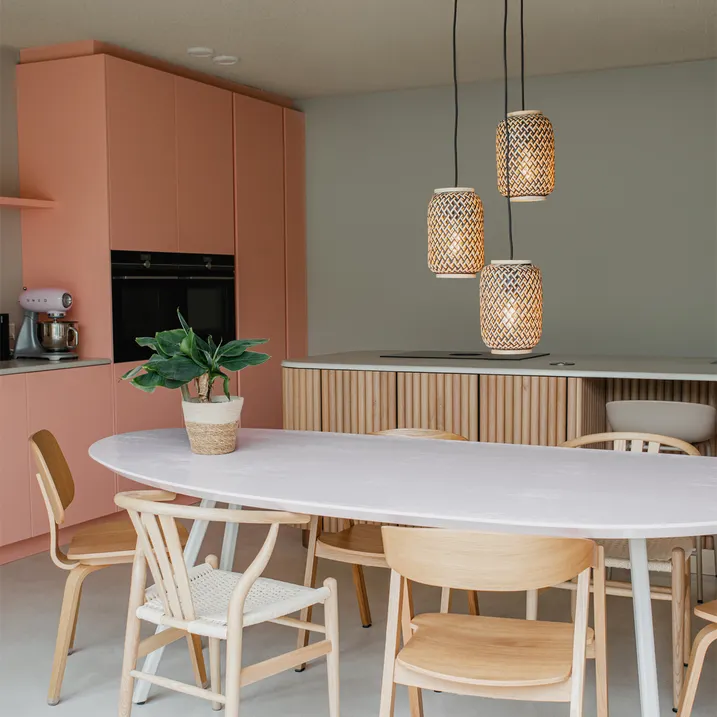 Orijentalna viseća lampa bambus crna 3 svetla - Yvonne