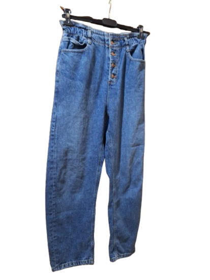 *ZARA,PERFEKTNE ZENSKE FARMERICE XL*