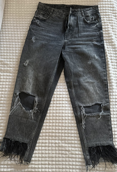 Zara tamni jeans