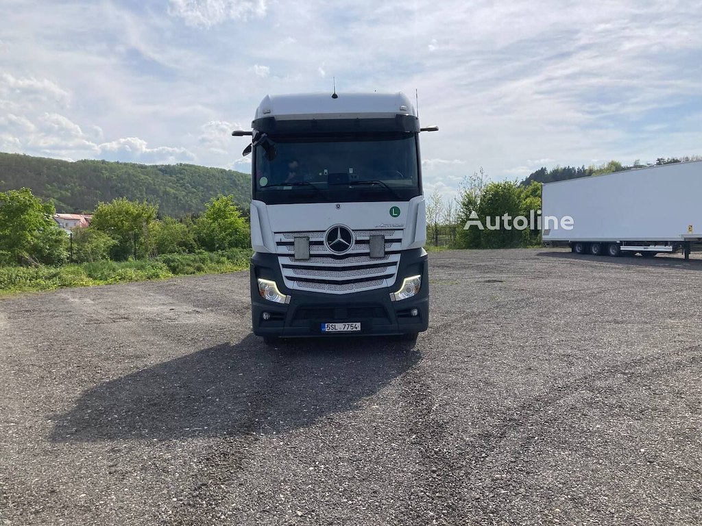 Mercedes-Benz Actros 1845 tegljač