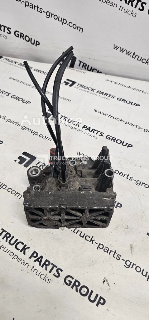 Scania T, P, G, R, L series retarder valve 4057795296824, 1773867, 1910 SCANIA pneumatski ventil za Scania SCANIA T, P, G, R, L series retarder valve 4057795296824, 1773867, 1910461, 2423447, 2472...