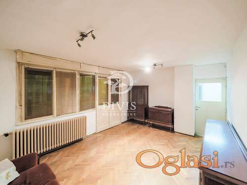 Prodajemo 3.0 stan na Dorćolu, sa garažnim, 98m2