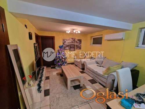 NOVI SAD - CARA DUŠANA - 68.00 m2