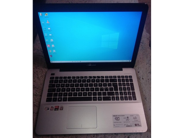 Laptop Asus X555DG/A10 quad/8gb ddr3/ssd/bat1h