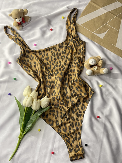 H&M body NOV SA ETIKETOM od XS do M