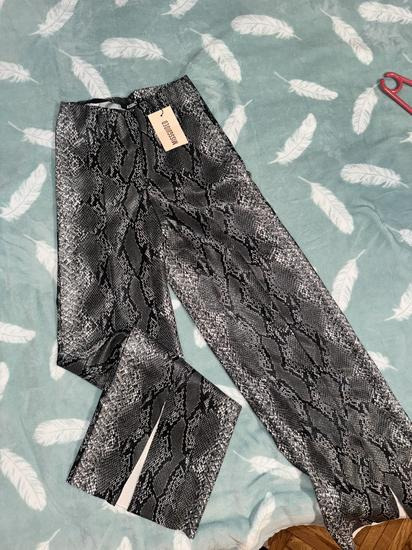 Misgueded nove xs pantalone