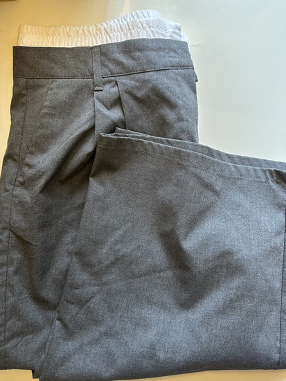 Bershka pantalone