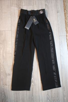 Pantalone za ples za dečaka vel.130 novo