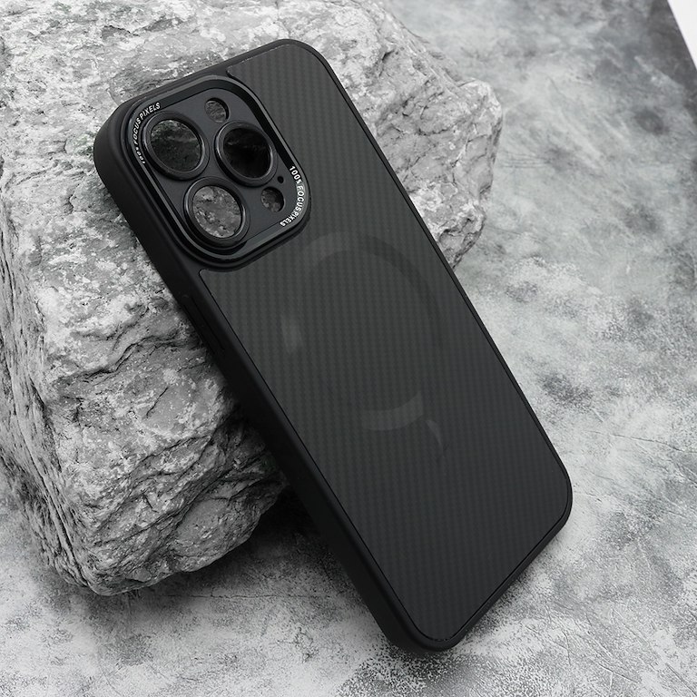 Zastitna maska (futrola) CARBON MagSafe - iPhone 15 Pro Max (6.7) crna (small camera) (MS)