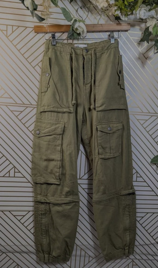 RasprodajaZara cargo pantalone xs/s 1500