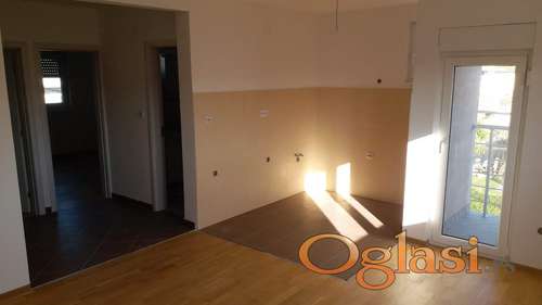 ODLIČAN 3.0 snov, useljiv 52 m2 POVOLJNO