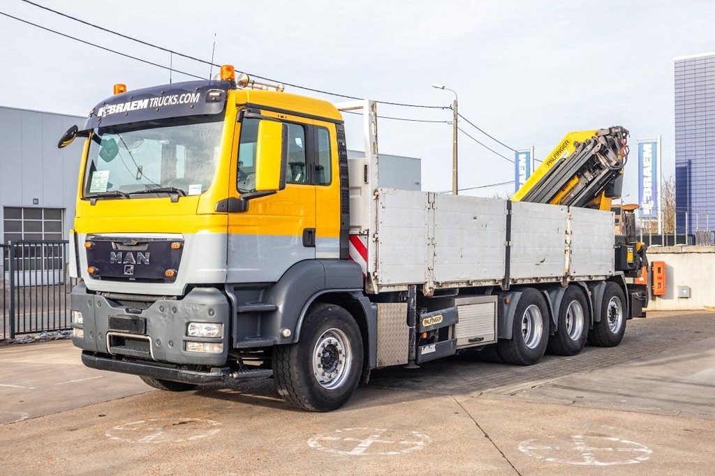 MAN TGS 35.440 8x4 Crane Palfinger PK 42002-SH kamion s ravnom platformom