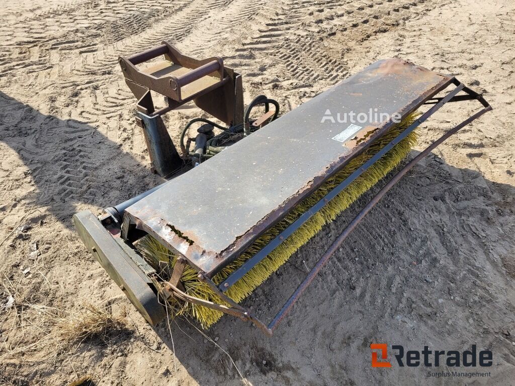 Prodaje se Belos RB150H četku za čišćenje ulica na aukciji