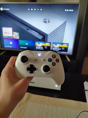 Xbox one s 1TB 4k