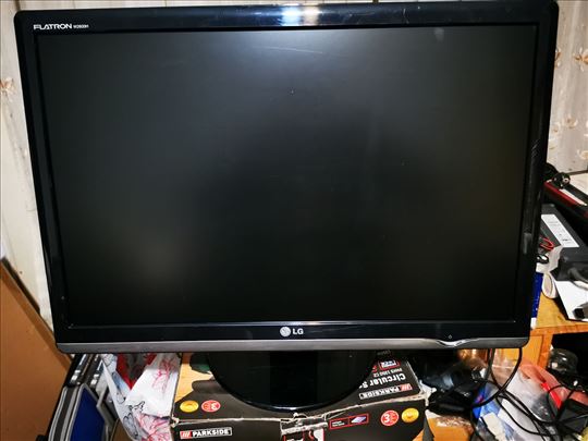 LG Flatron W2600H - Monitor