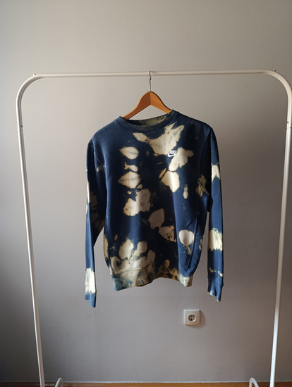 Nike tie dye S/M