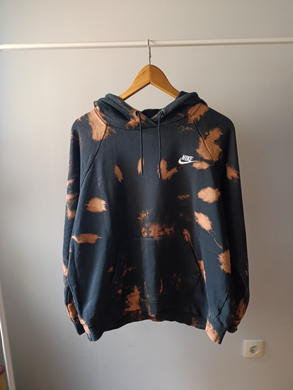 Nike tie dye