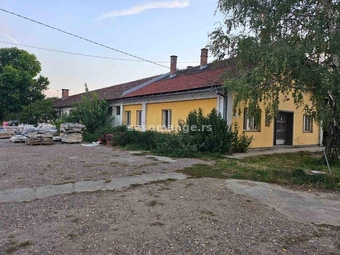 Magacinski i kancelarijski prostor Petrovaradin