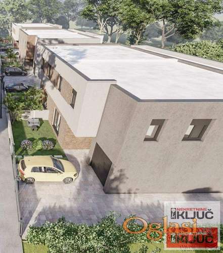 KLISA, 99m2, Četvorosoban-Duplex sa Garažom i Dvorištem, PDV