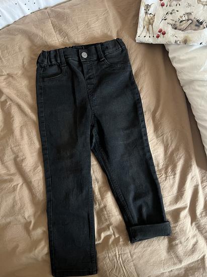 H&M crne farmerke