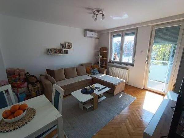 Dvosoban stan na prodaju, 43m2, 123.600€