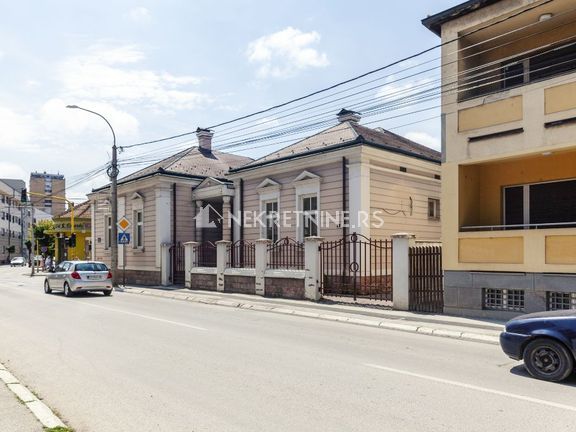 Izdaje se poslovni prostor u ulici Kneza Milosa 22 Cacak